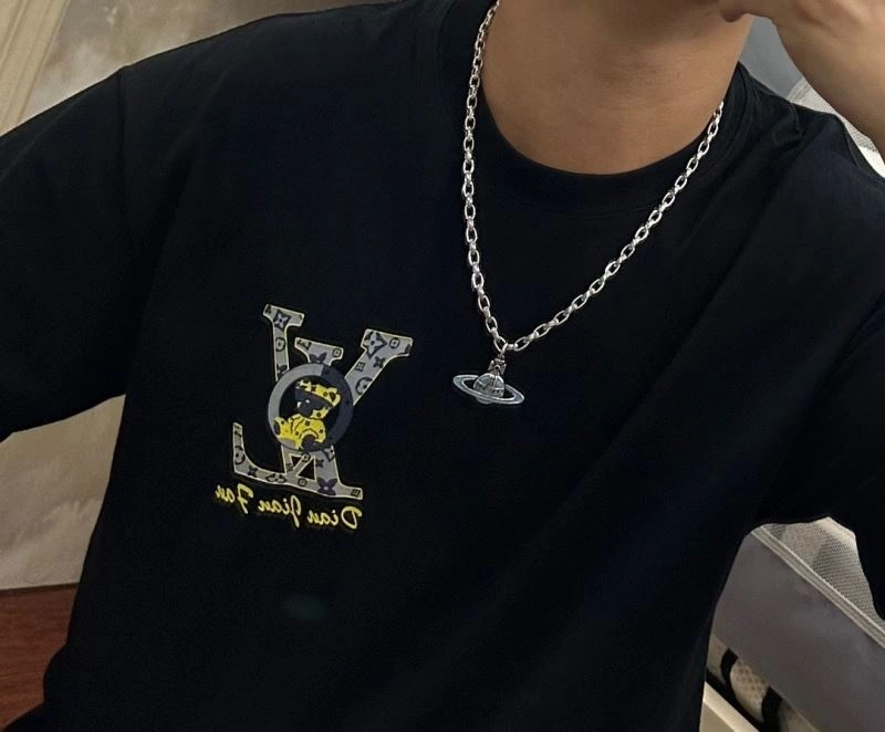Budget-friendly Vivienne Westwood Necklaces