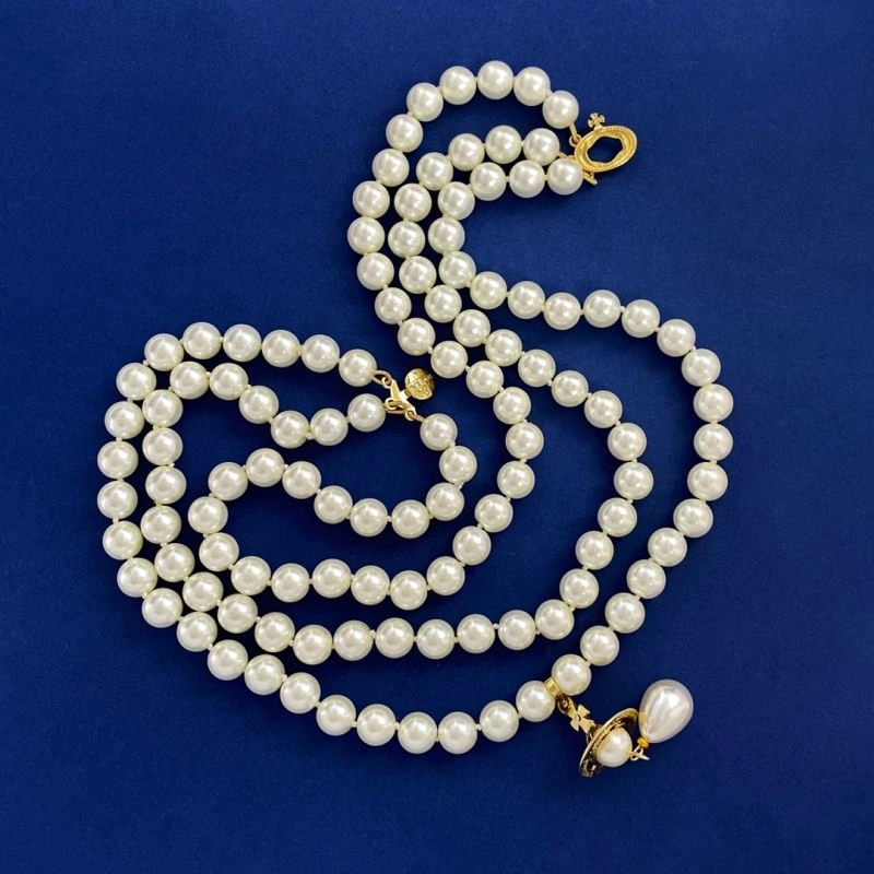 Reasonably priced Vivienne Westwood Necklaces