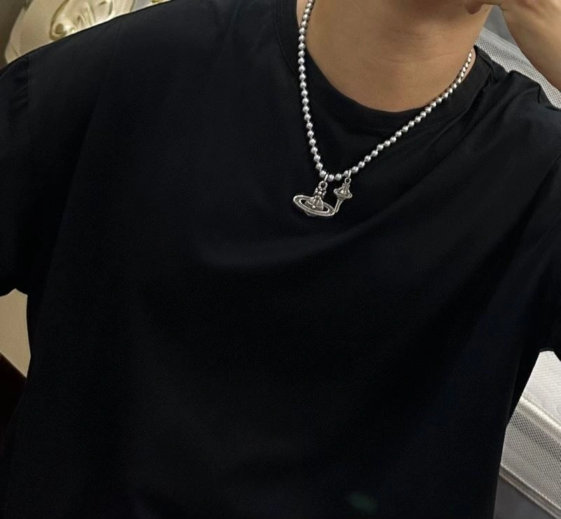 Inexpensive Vivienne Westwood Necklaces
