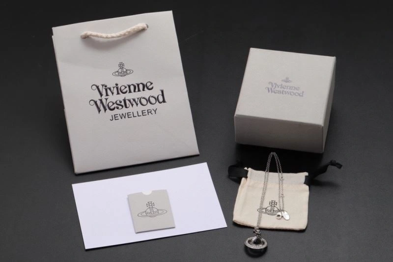 Economical Vivienne Westwood Necklaces