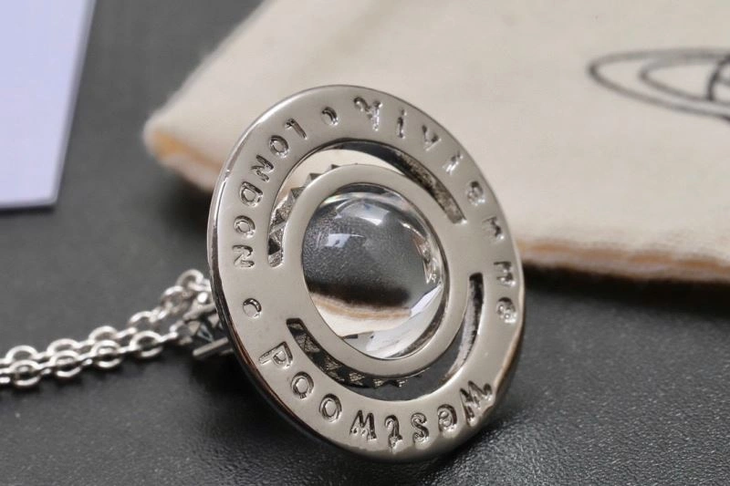 Economical Vivienne Westwood Necklaces