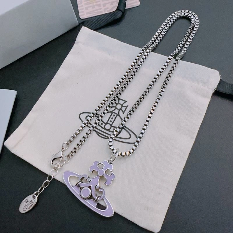 Top mirror Vivienne Westwood Necklaces