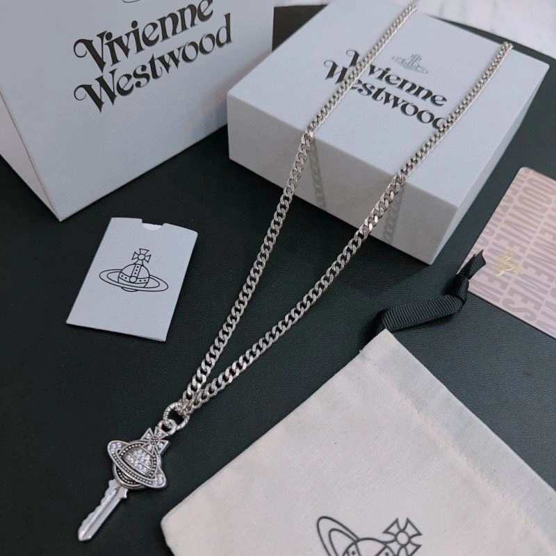 High fidelity Vivienne Westwood Necklaces