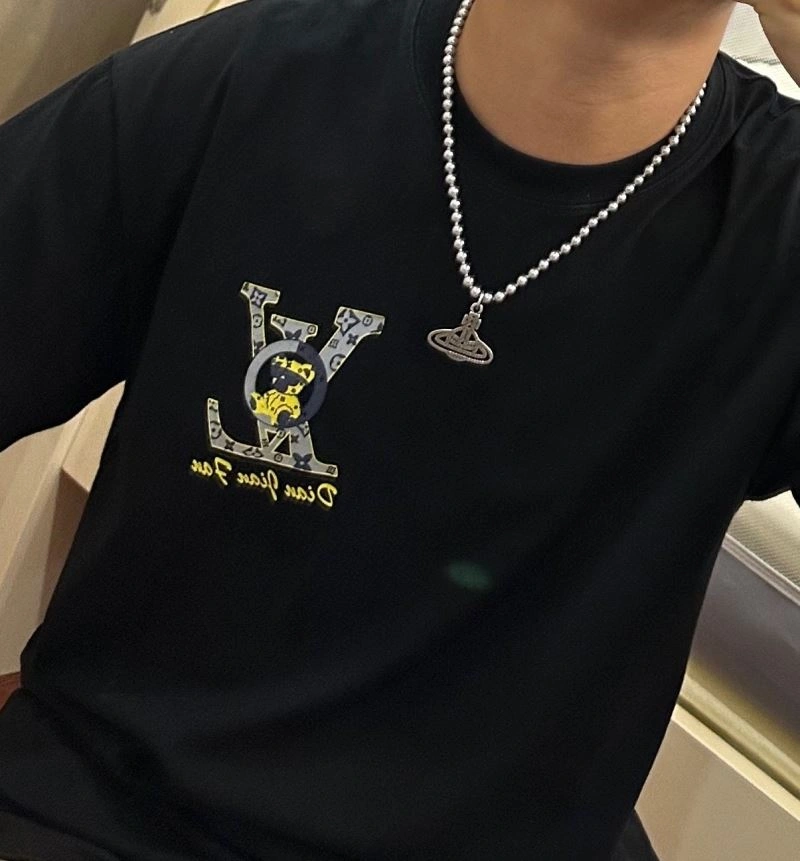 Precise copy Vivienne Westwood Necklaces