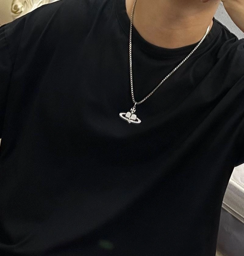Top mirror Vivienne Westwood Necklaces