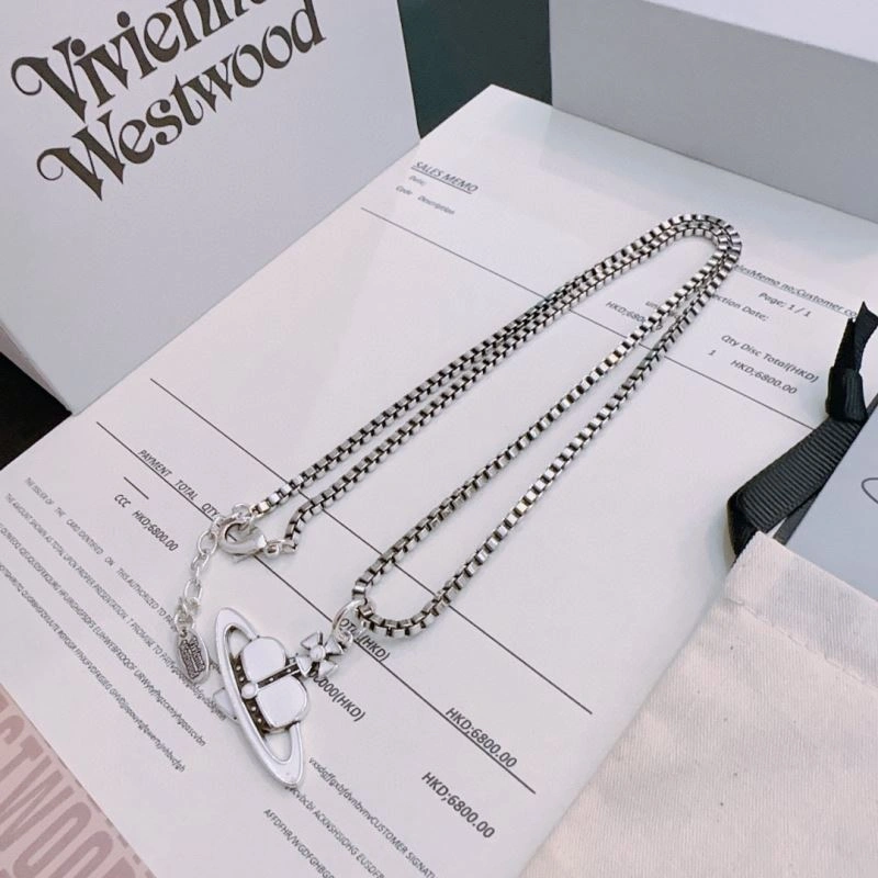 Top mirror Vivienne Westwood Necklaces