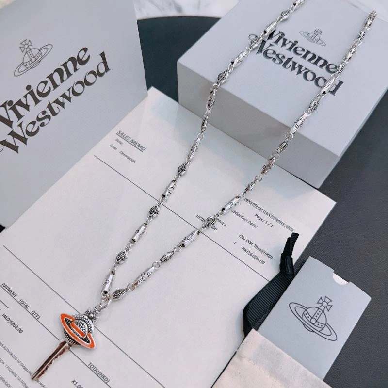 Brand-original Vivienne Westwood Necklaces
