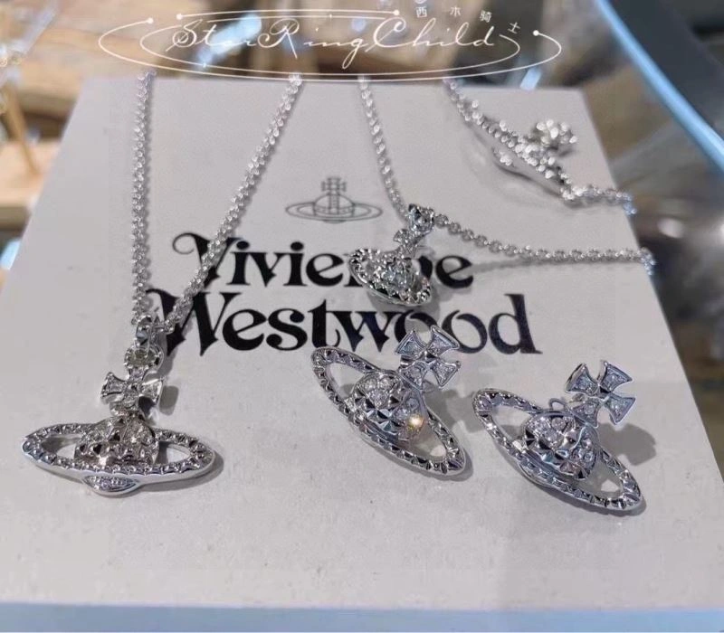 Vivienne Westwood Necklaces