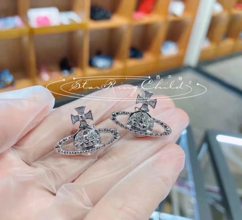 Reasonably priced Vivienne Westwood Necklaces