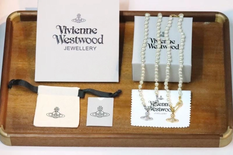 1:1 copy Vivienne Westwood Necklaces