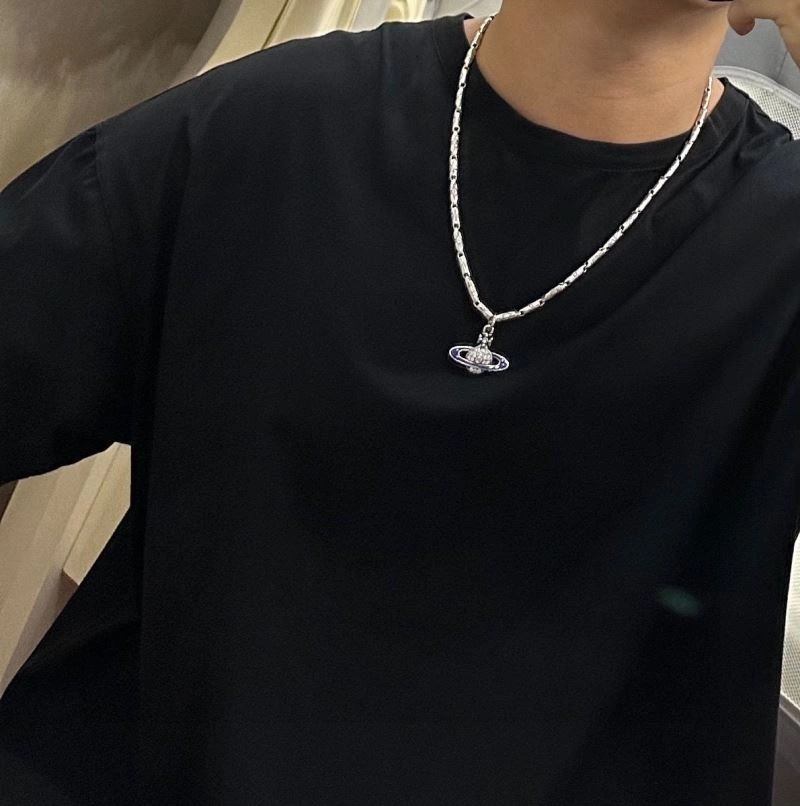 Economical Vivienne Westwood Necklaces