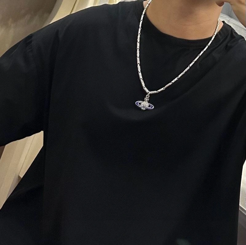 Economical Vivienne Westwood Necklaces
