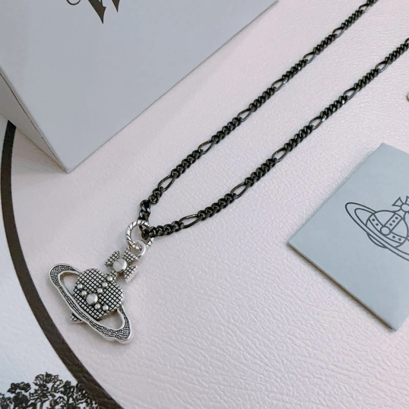 Legit Vivienne Westwood Necklaces