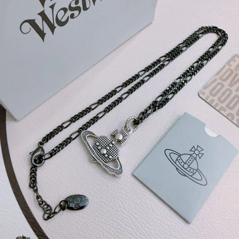 Legit Vivienne Westwood Necklaces