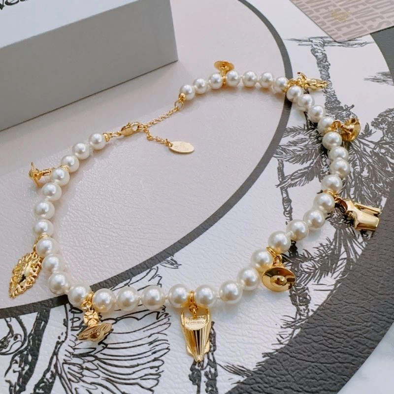 Bargain Vivienne Westwood Necklaces