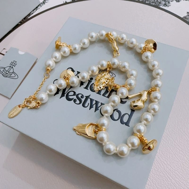 Bargain Vivienne Westwood Necklaces