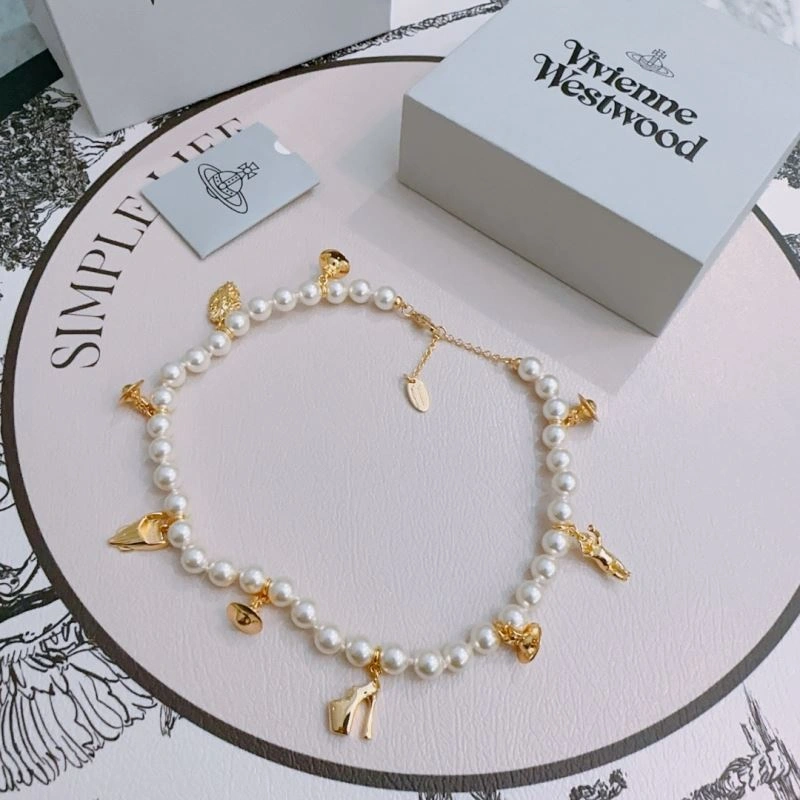 Bargain Vivienne Westwood Necklaces