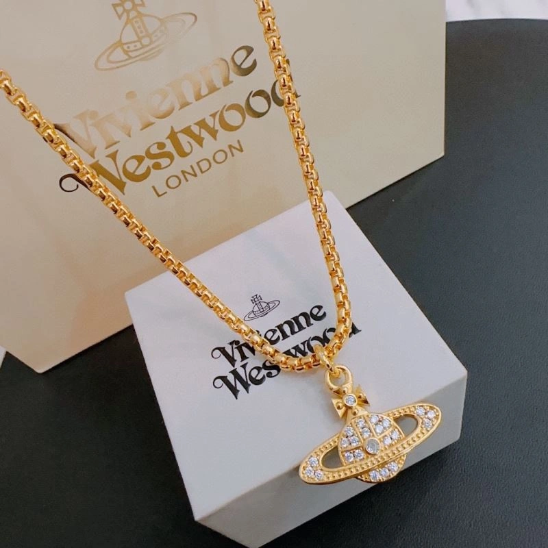 Bargain Vivienne Westwood Necklaces