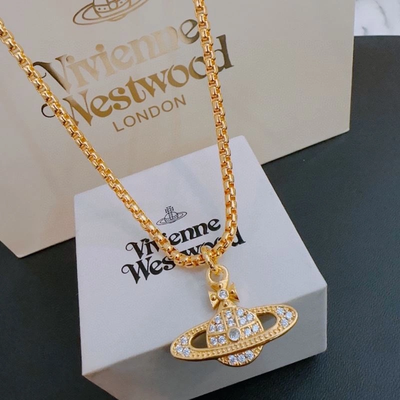Bargain Vivienne Westwood Necklaces