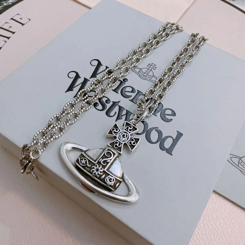 Brand-authenticated Vivienne Westwood Necklaces