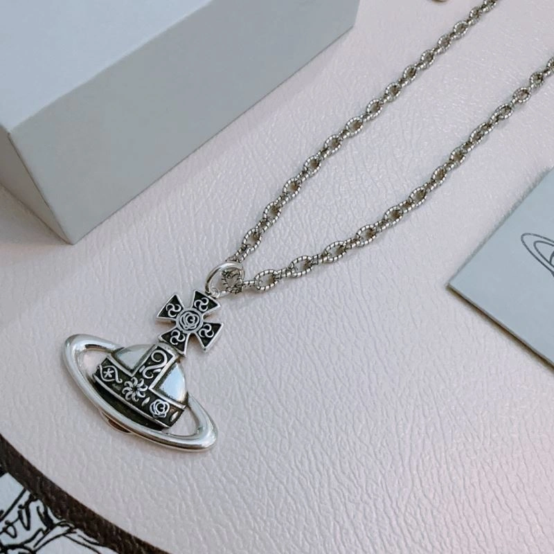 Brand-authenticated Vivienne Westwood Necklaces