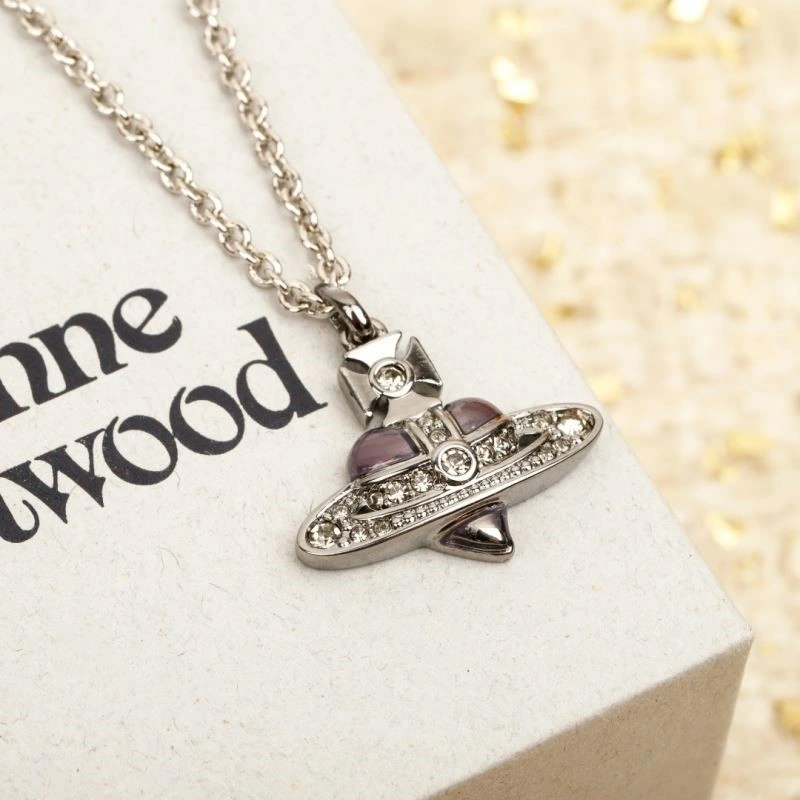 High fidelity Vivienne Westwood Necklaces