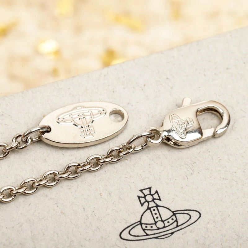 High fidelity Vivienne Westwood Necklaces