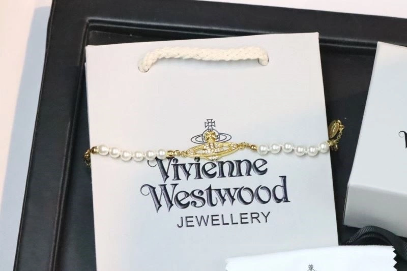 Mirror quality Vivienne Westwood Necklaces