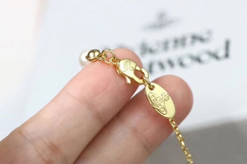 Mirror quality Vivienne Westwood Necklaces