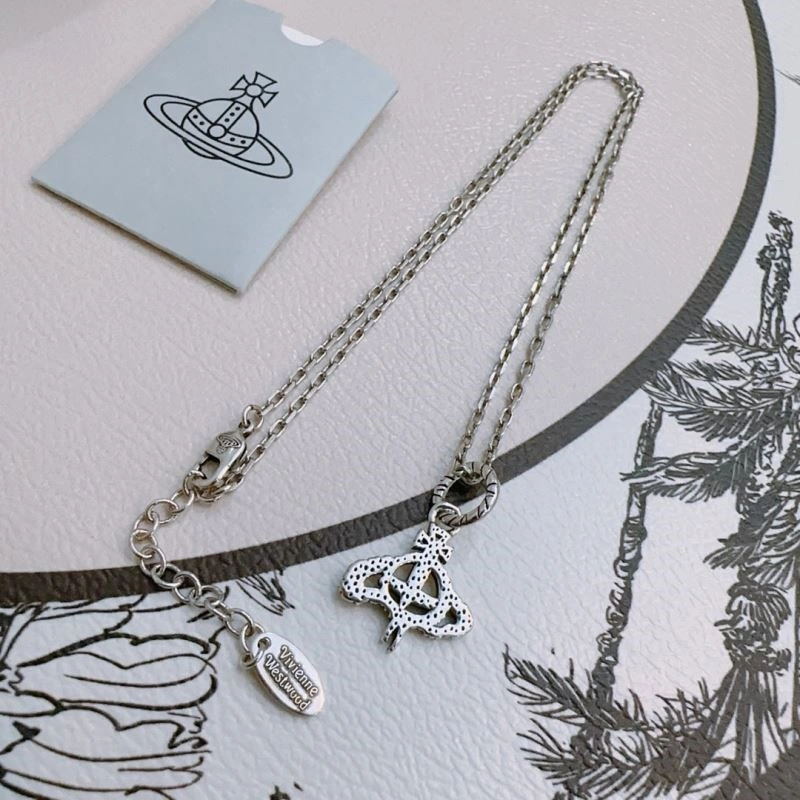 High fidelity Vivienne Westwood Necklaces
