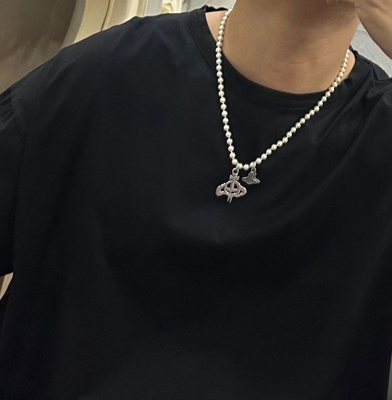 Brand-authenticated Vivienne Westwood Necklaces