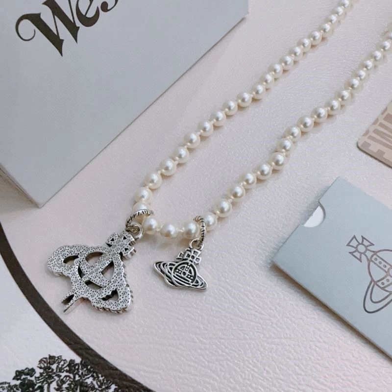 Brand-authenticated Vivienne Westwood Necklaces