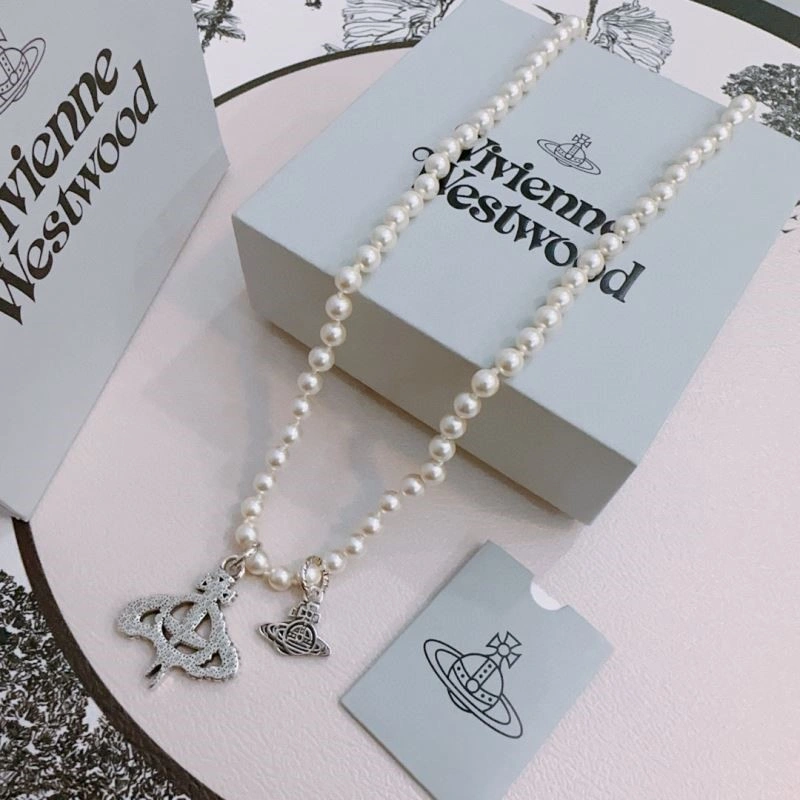 Brand-authenticated Vivienne Westwood Necklaces
