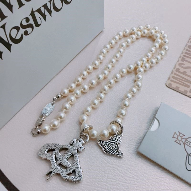 Brand-authenticated Vivienne Westwood Necklaces