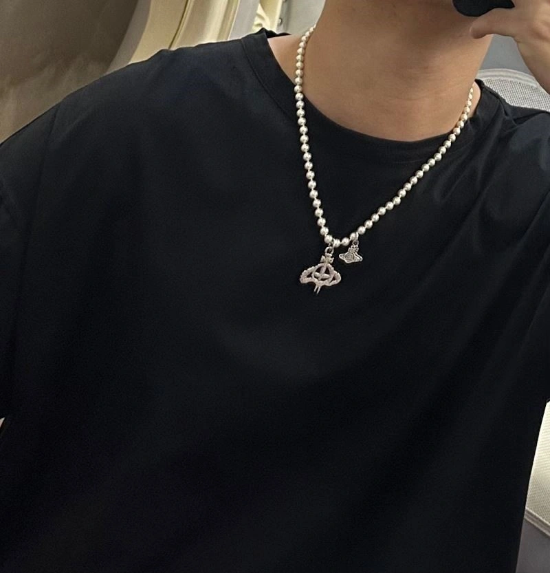 Brand-authenticated Vivienne Westwood Necklaces