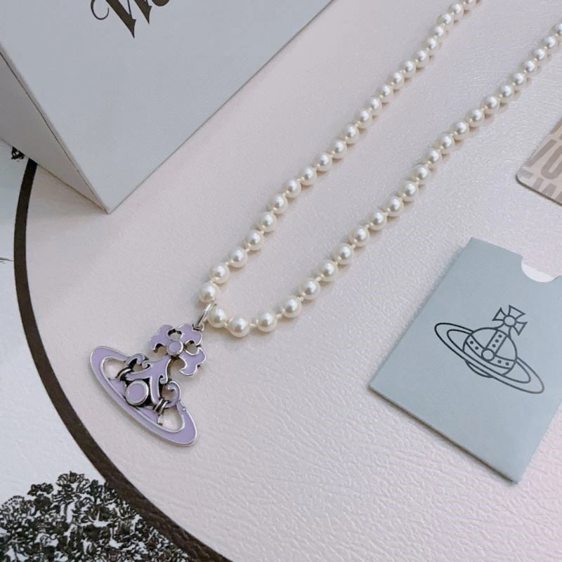 Legit Vivienne Westwood Necklaces