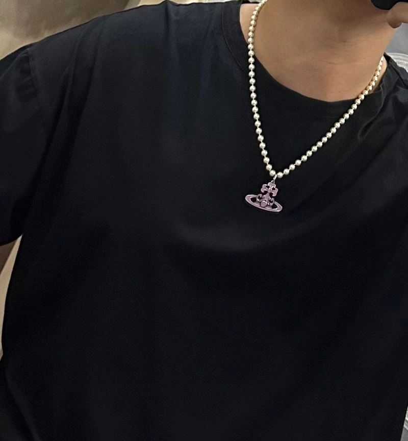 Legit Vivienne Westwood Necklaces