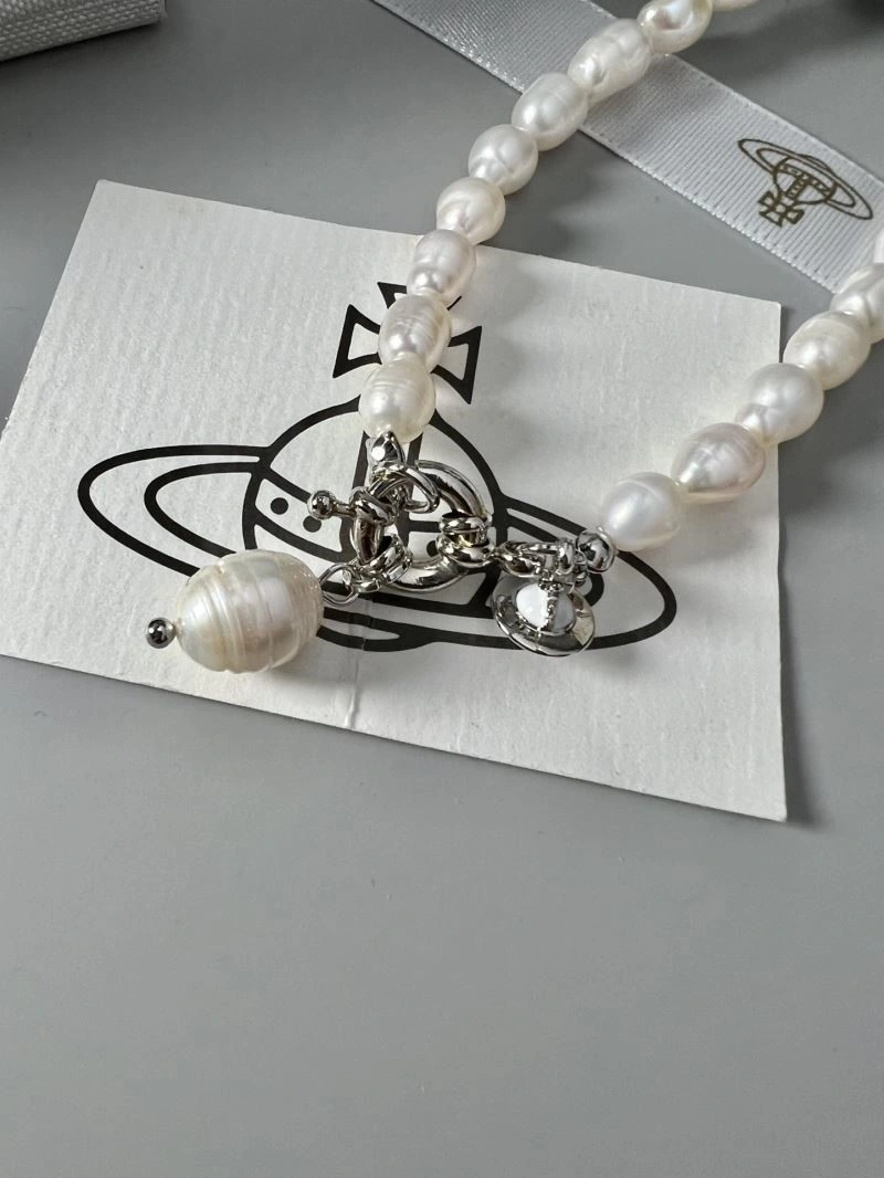 Top mirror Vivienne Westwood Necklaces
