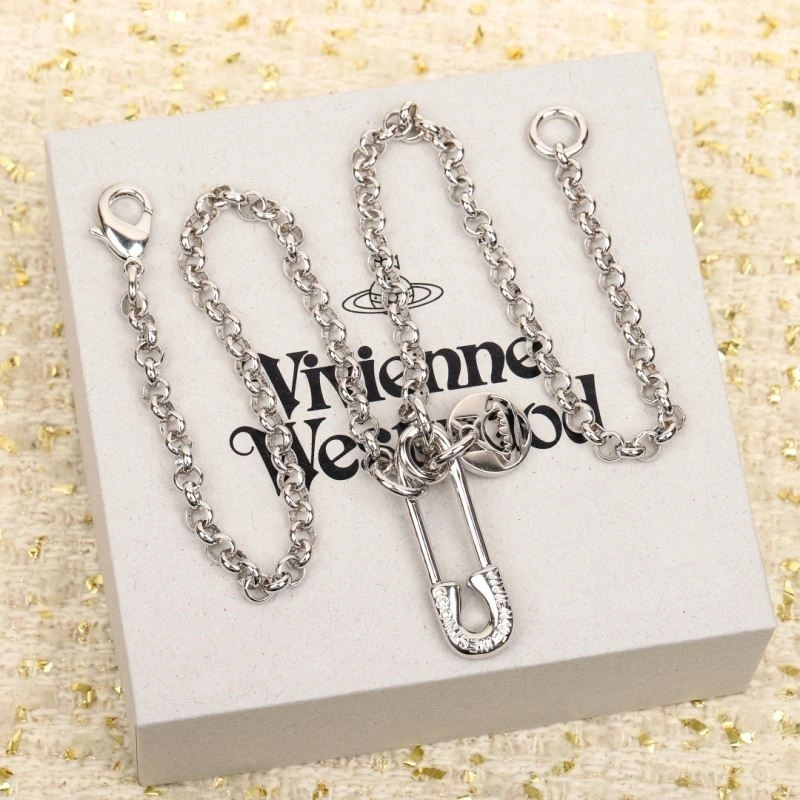 Bargain Vivienne Westwood Necklaces