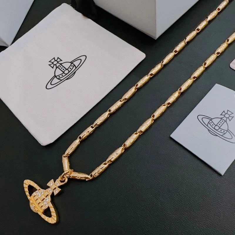 Reasonably priced Vivienne Westwood Necklaces