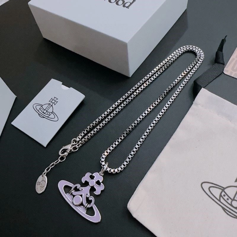 Legit Vivienne Westwood Necklaces