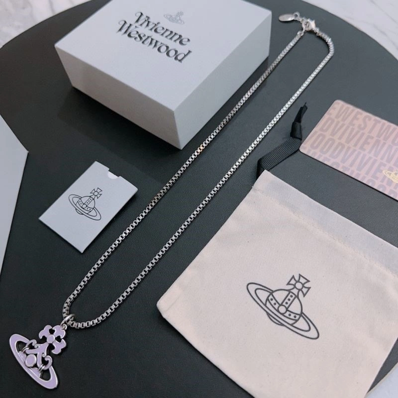 Legit Vivienne Westwood Necklaces