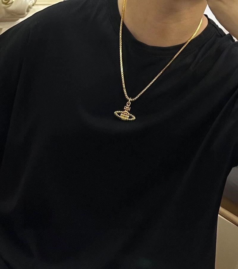 Discounted Vivienne Westwood Necklaces