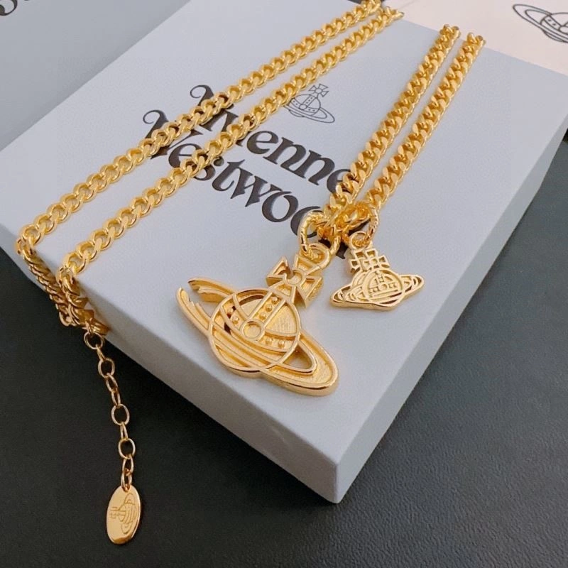 Accurate model Vivienne Westwood Necklaces