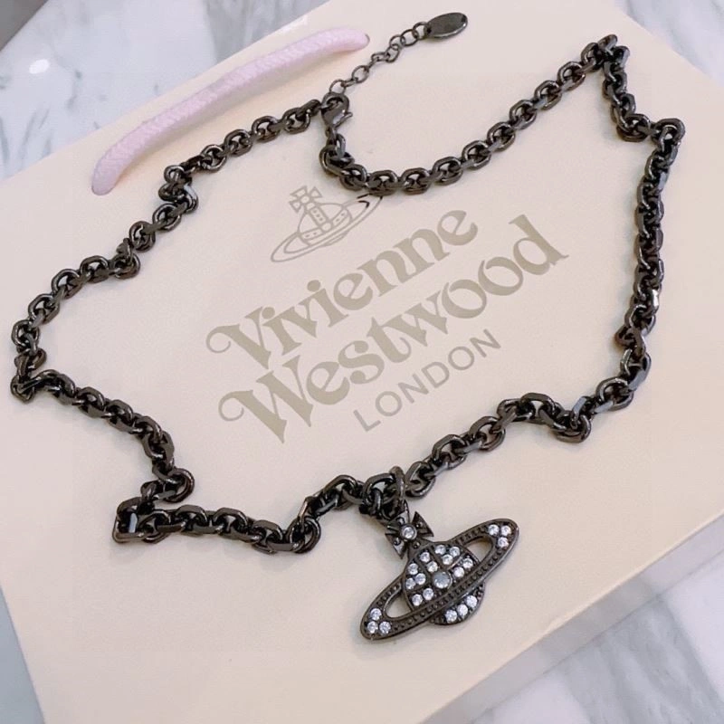 Cut-rate Vivienne Westwood Necklaces