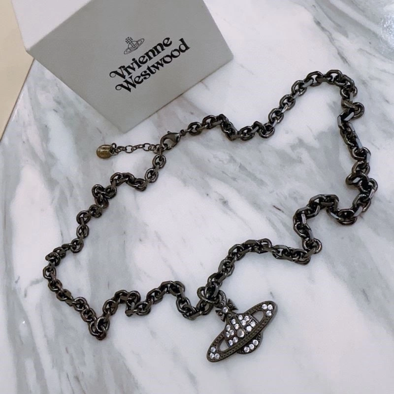 Cut-rate Vivienne Westwood Necklaces
