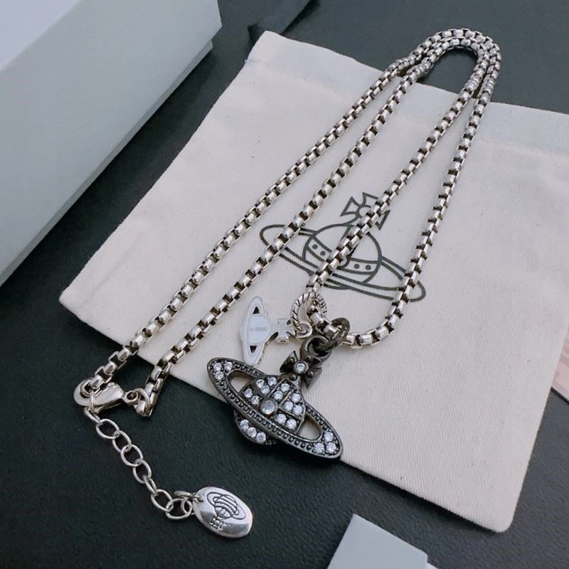 Discounted Vivienne Westwood Necklaces