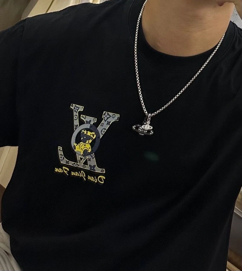 Discounted Vivienne Westwood Necklaces