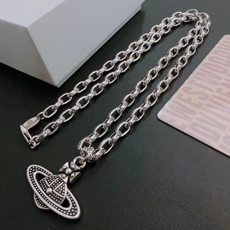 Low-cost Vivienne Westwood Necklaces