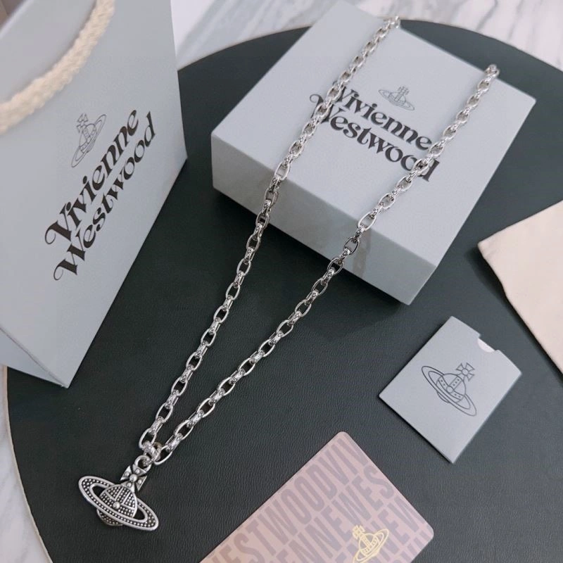 Low-cost Vivienne Westwood Necklaces